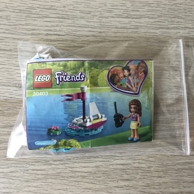 Lego Friends set 30403: Olivia met op afstand bestuurbare boot